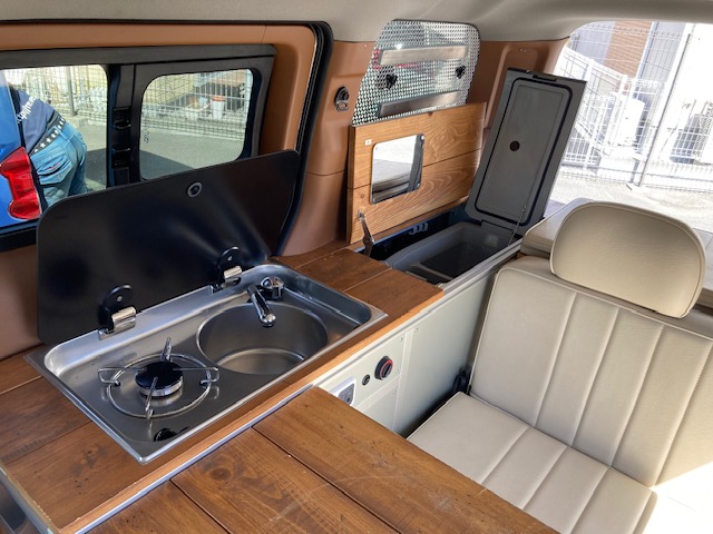 【売約済】【中古車】ANNEX「RIW200」【NV200バネット】 記事詳細｜レクビィ オスト情報 キャンピングカーの株式会社レクビィ